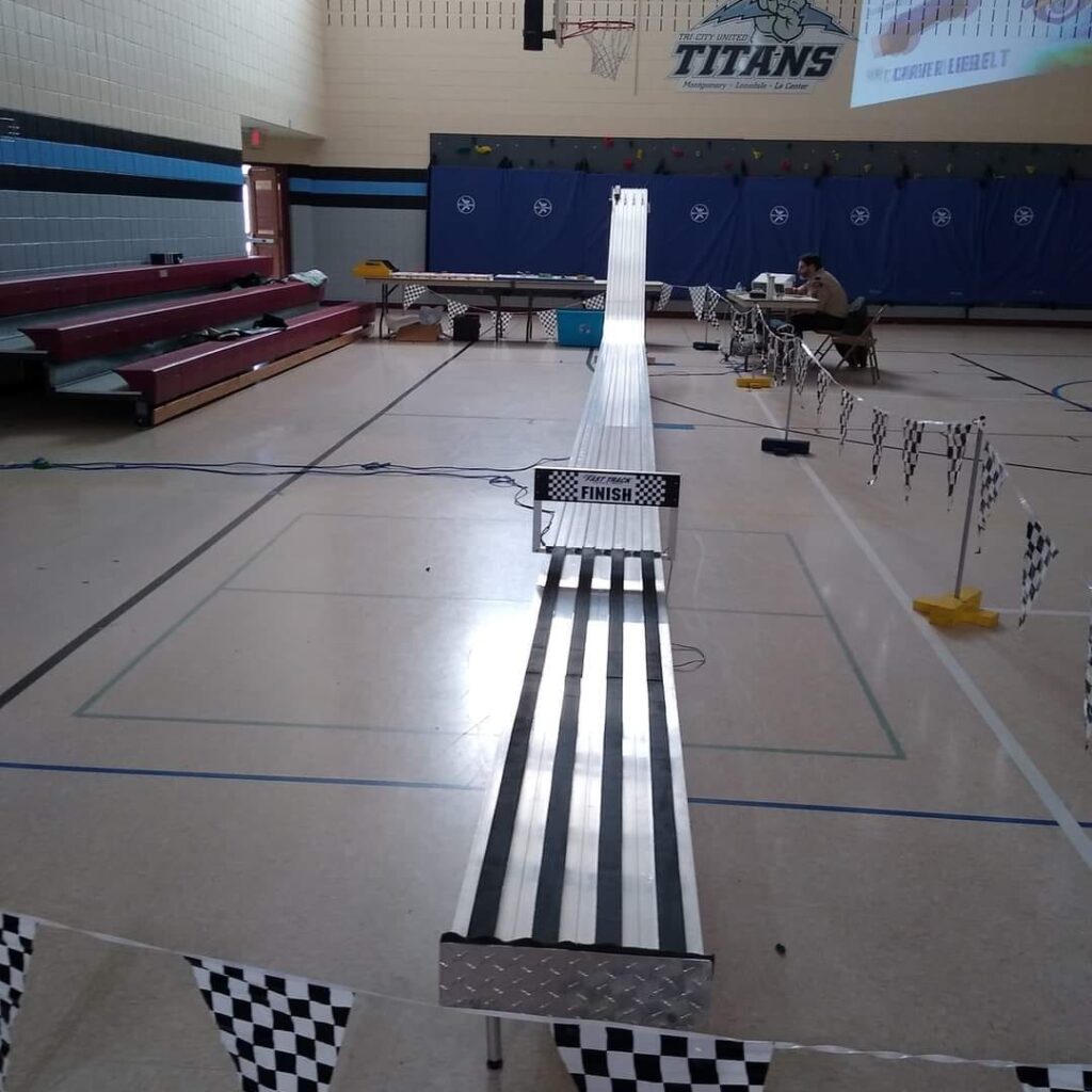 Pinewood Derby - Lonsdale Scouts 327
